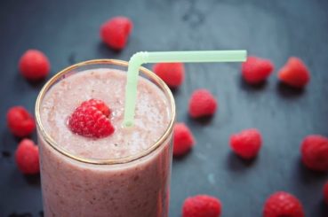 Raspberry Coconut Smoothie - Deliciously Organic - Carrie Korem, FNTP